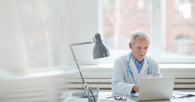 5 Ways to Support Retiring Physicians & Reduce Org Impact